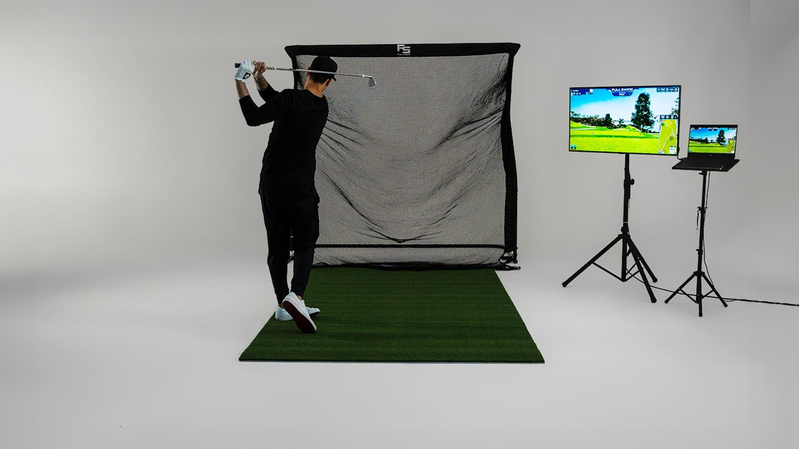 Full Swing Studio - Full Swing Golf Simulators | Champion Proven ...